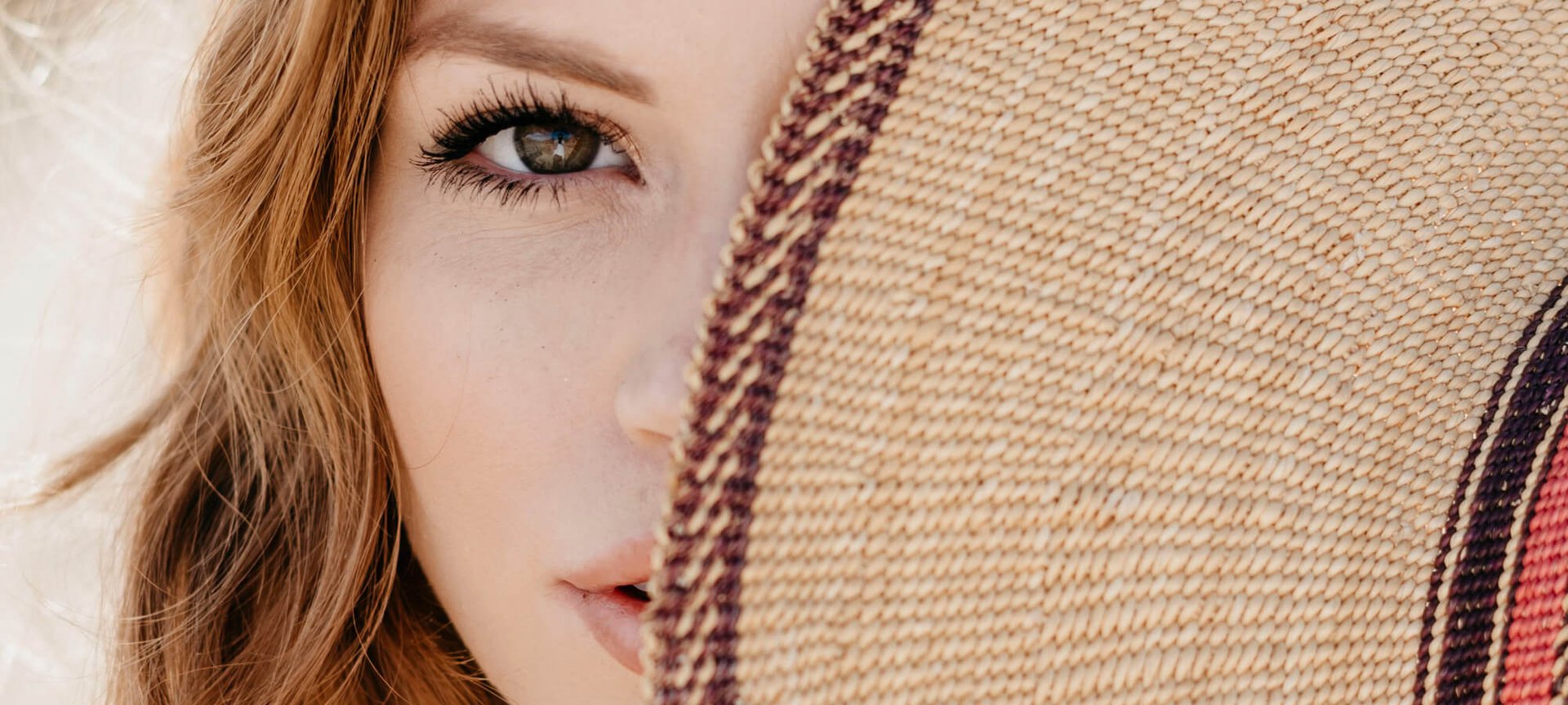 5 Cara Merawat Area Mata Dengan Skin Care Yang Mengandung Hyaluronic Acid