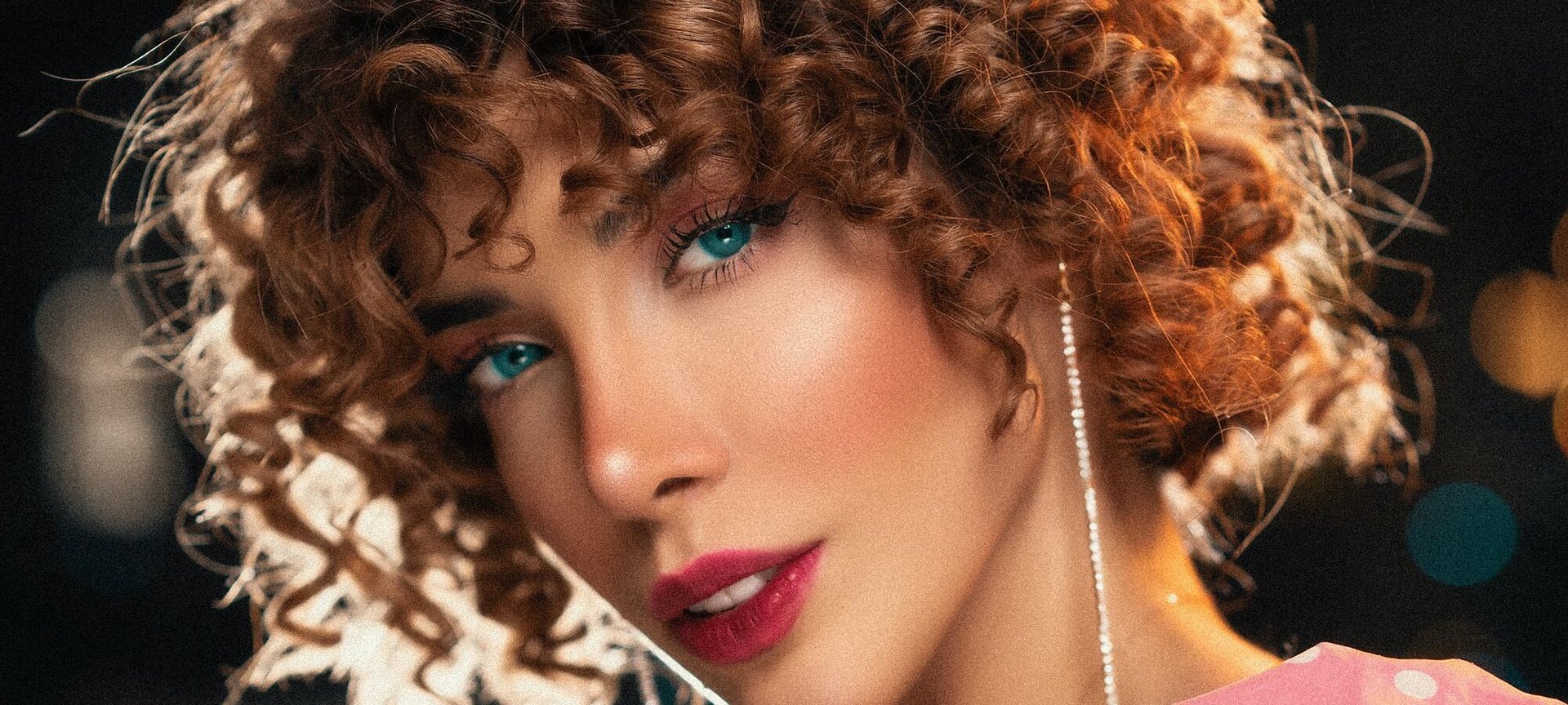 Rekomendasi Shampo untuk Rambut Kering dan Cara Perawatannya